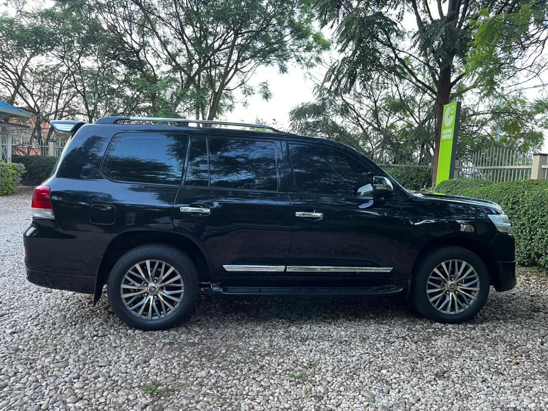 SUV Rental Kigali | Rent an SUV with 4x4 Kigali Car Rentals.